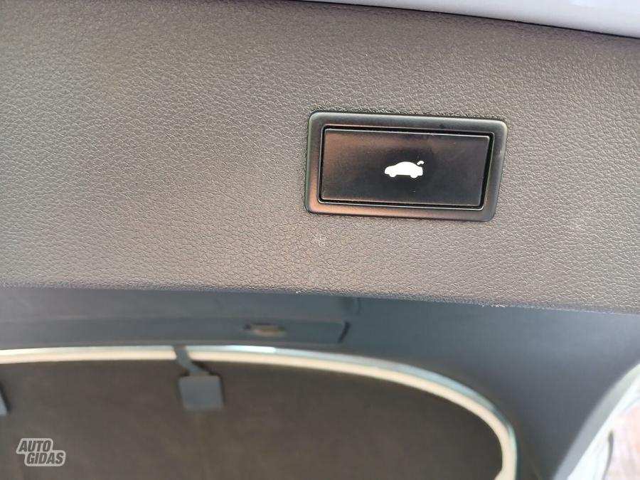 Pelēks Audi A7 Sportback 2010 Alīta, ar dzinēja tilpumu 3.00 L un nobraukumu 340 tūkst. km par 11000 €, foto 29 vietnē AUTOMOTO.COM.LV