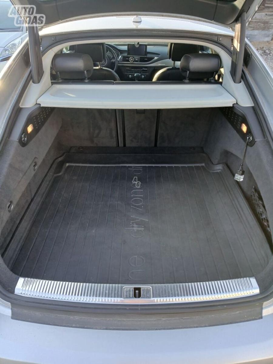 Pelēks Audi A7 Sportback 2010 Alīta, ar dzinēja tilpumu 3.00 L un nobraukumu 340 tūkst. km par 11000 €, foto 31 vietnē AUTOMOTO.COM.LV