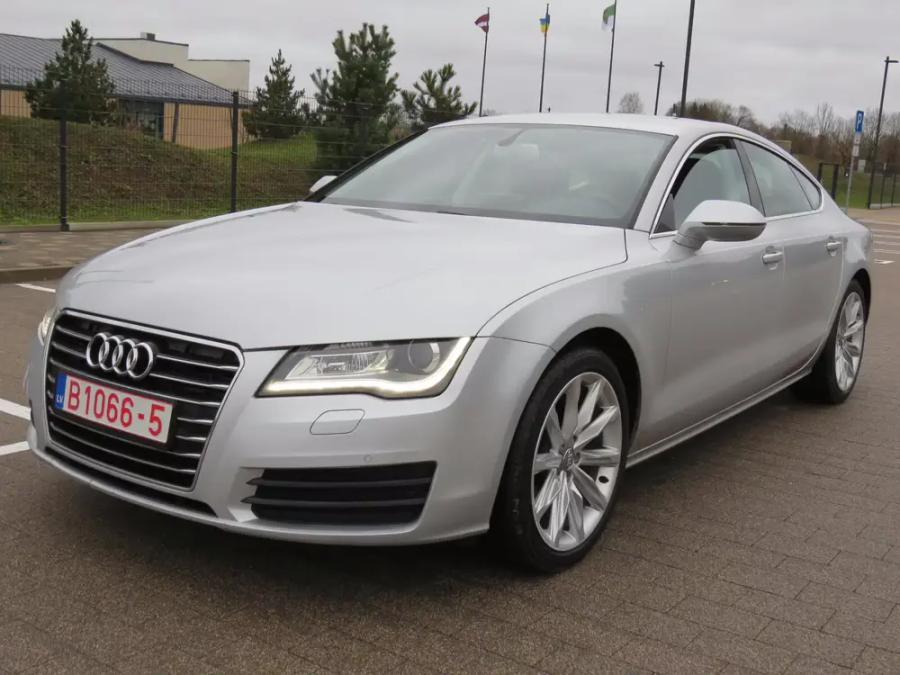 Pelēks Audi A7 Sportback 2011 Rīga, ar dzinēja tilpumu 3.00 L un nobraukumu 260 tūkst. km par 11450 €, foto 1 vietnē AUTOMOTO.COM.LV