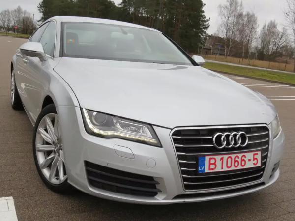 Grey Audi A7 Sportback 2011 in Riga, with an engine capacity of 3.00 L and mileage of 260 thousand km for 11450 €, photo 4 on AUTOMOTO.COM.LV