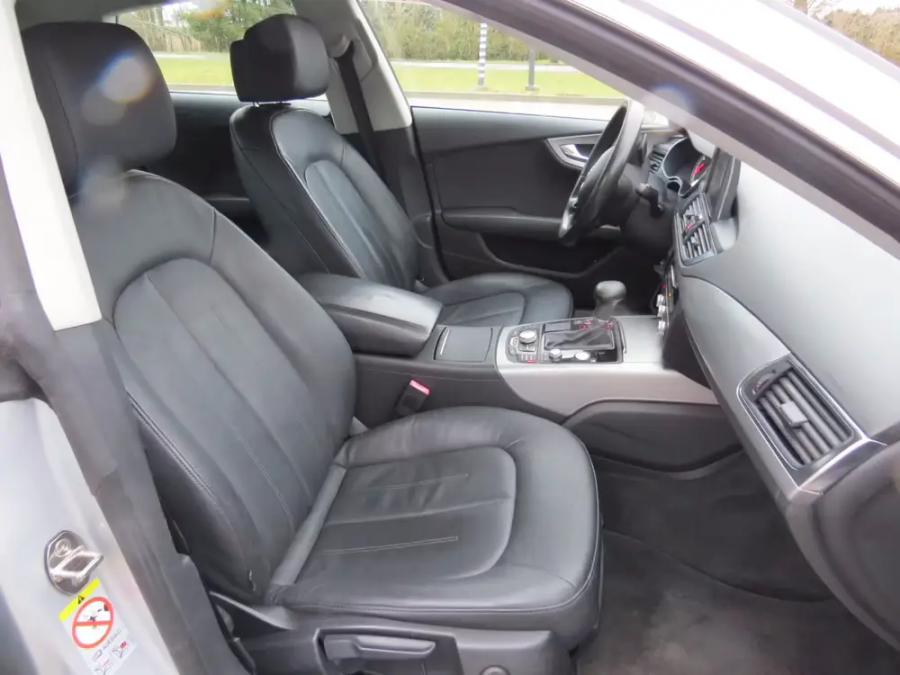 Pelēks Audi A7 Sportback 2011 Rīga, ar dzinēja tilpumu 3.00 L un nobraukumu 260 tūkst. km par 11450 €, foto 16 vietnē AUTOMOTO.COM.LV