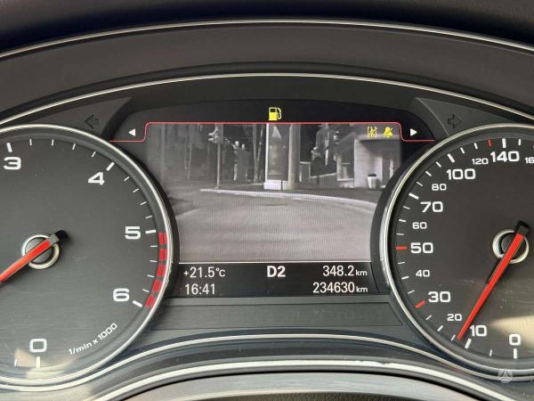 Grey Audi A7 Sportback 2011 in Vilnius, with an engine capacity of 3.00 L and mileage of 235 thousand km for 14800 €, photo 8 on AUTOMOTO.COM.LV