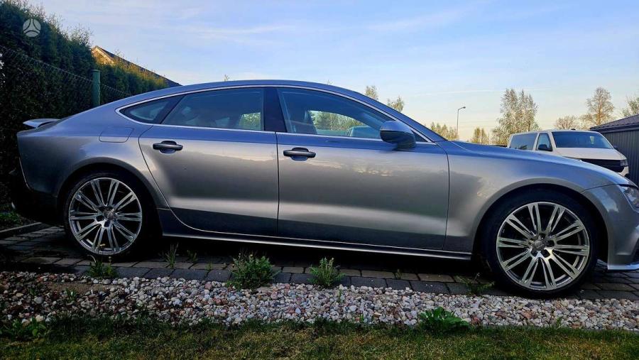 Pelēks Audi A7 Sportback 2011 Kaišiadorys, ar dzinēja tilpumu 3.00 L un nobraukumu 260 tūkst. km par 9200 €, foto 7 vietnē AUTOMOTO.COM.LV