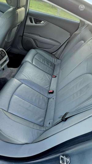 Pelēks Audi A7 Sportback 2011 Kaišiadorys, ar dzinēja tilpumu 3.00 L un nobraukumu 260 tūkst. km par 9200 €, foto 10 vietnē AUTOMOTO.COM.LV