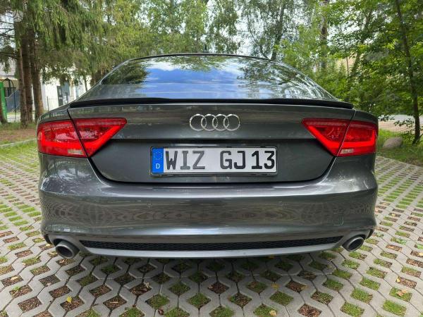 Grey Audi A7 Sportback 2011 in Vilnius, with an engine capacity of 2.97 L and mileage of 288 thousand km for 11900 €, photo 7 on AUTOMOTO.COM.LV