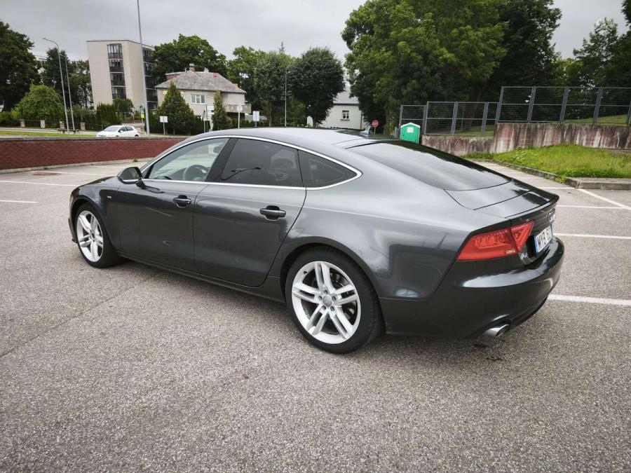 Grey Audi A7 Sportback 2011 in Telschi, with an engine capacity of 2.97 L and mileage of 343 thousand km for 9700 €, photo 3 on AUTOMOTO.COM.LV
