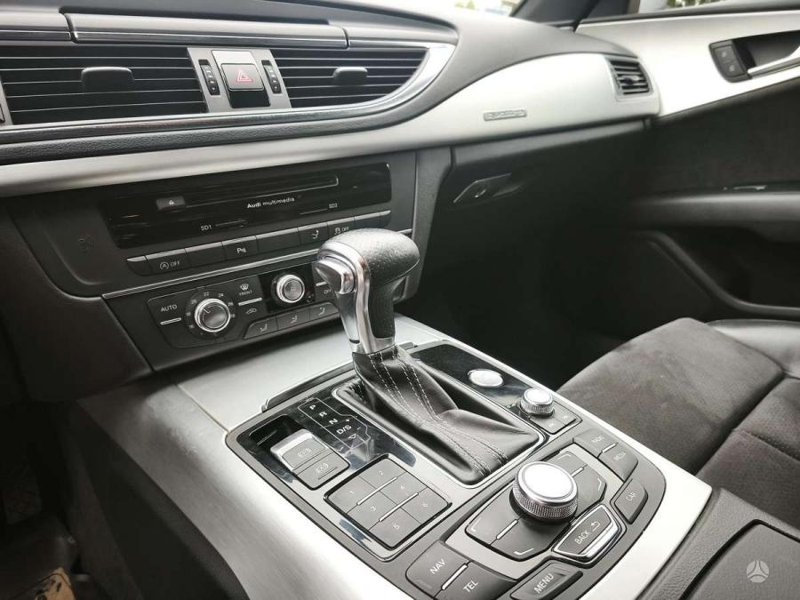 Grey Audi A7 Sportback 2011 in Telschi, with an engine capacity of 2.97 L and mileage of 343 thousand km for 9700 €, photo 17 on AUTOMOTO.COM.LV