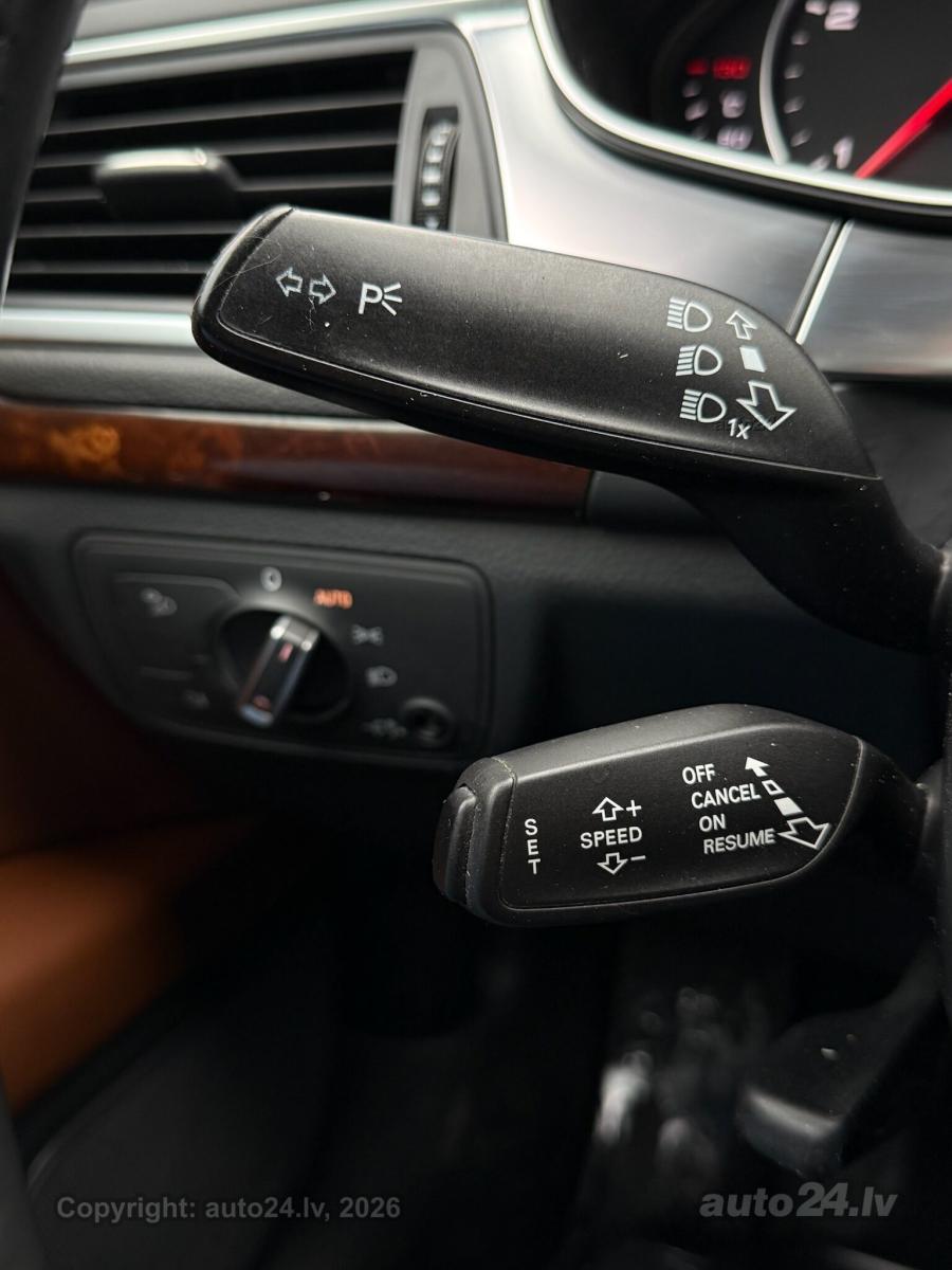 Pelēks Audi A7 Sportback 2011 Tartu, ar dzinēja tilpumu 3.00 L un nobraukumu 420 tūkst. km par 6999 €, foto 13 vietnē AUTOMOTO.COM.LV