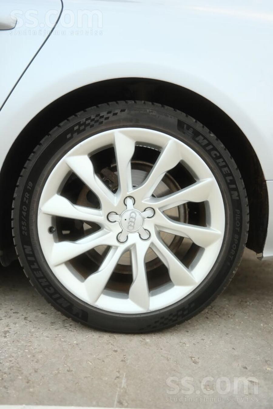 Pelēks Audi A7 Sportback 2011 Rīga, ar dzinēja tilpumu 3.00 L un nobraukumu 380 tūkst. km par 11450 €, foto 13 vietnē AUTOMOTO.COM.LV