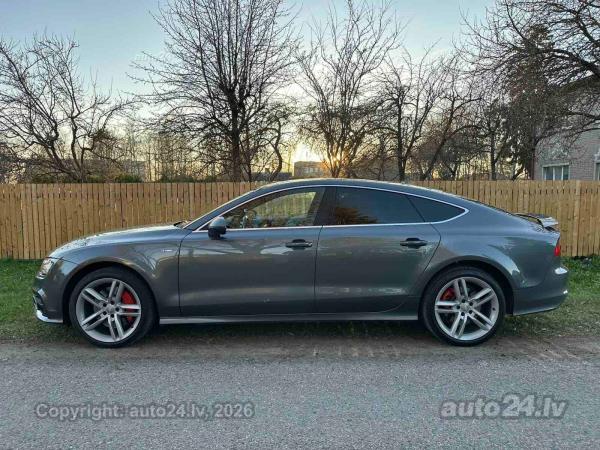Pelēks Audi A7 Sportback 2012 Tallina, ar dzinēja tilpumu 3.00 L un nobraukumu 240 tūkst. km par 12990 €, foto 7 vietnē AUTOMOTO.COM.LV