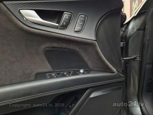Pelēks Audi A7 Sportback 2012 Tallina, ar dzinēja tilpumu 3.00 L un nobraukumu 240 tūkst. km par 12990 €, foto 19 vietnē AUTOMOTO.COM.LV