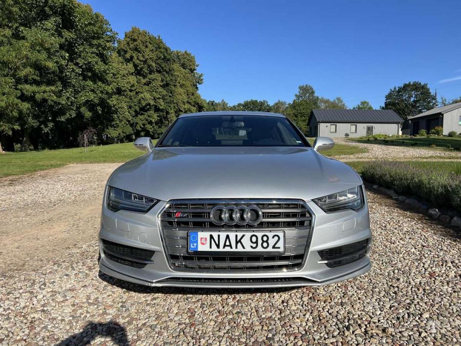 Pelēks Audi A7 Sportback 2012 Marijampole, ar dzinēja tilpumu 3.00 L un nobraukumu 146 tūkst. km par 11500 €, foto 3 vietnē AUTOMOTO.COM.LV