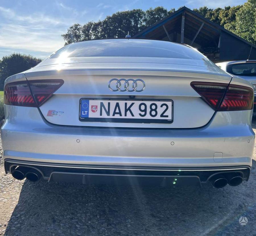 Pelēks Audi A7 Sportback 2012 Marijampole, ar dzinēja tilpumu 3.00 L un nobraukumu 146 tūkst. km par 11500 €, foto 8 vietnē AUTOMOTO.COM.LV