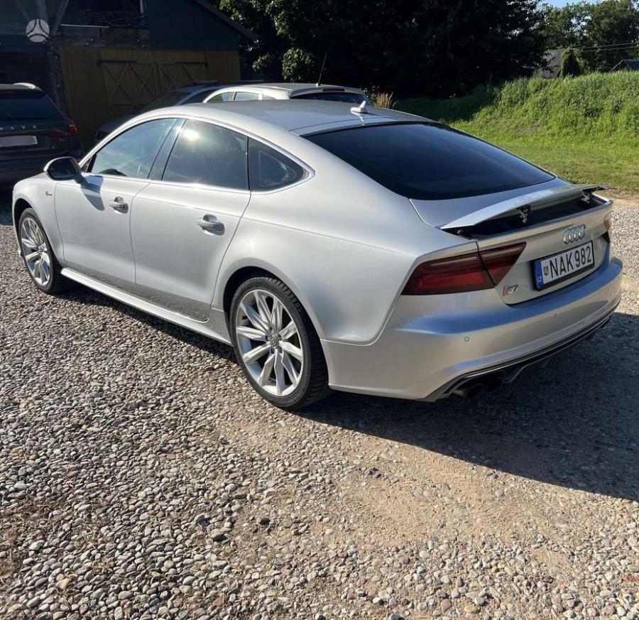 Pelēks Audi A7 Sportback 2012 Marijampole, ar dzinēja tilpumu 3.00 L un nobraukumu 146 tūkst. km par 11500 €, foto 12 vietnē AUTOMOTO.COM.LV