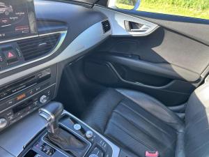 Pelēks Audi A7 Sportback 2012 Marijampole, ar dzinēja tilpumu 3.00 L un nobraukumu 146 tūkst. km par 11500 €, foto 19 vietnē AUTOMOTO.COM.LV