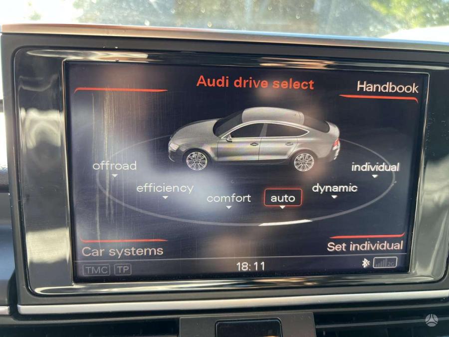 Pelēks Audi A7 Sportback 2012 Marijampole, ar dzinēja tilpumu 3.00 L un nobraukumu 146 tūkst. km par 11500 €, foto 23 vietnē AUTOMOTO.COM.LV