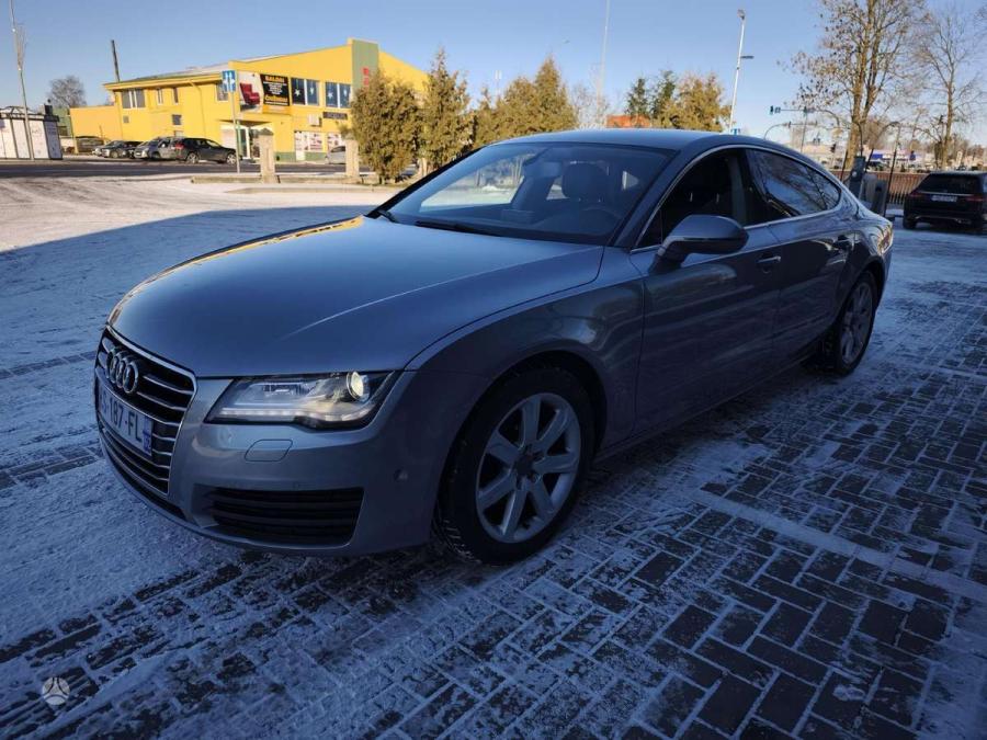 Pelēks Audi A7 Sportback 2013 Tauragė, ar dzinēja tilpumu 3.00 L un nobraukumu 272 tūkst. km par 11700 €, foto 2 vietnē AUTOMOTO.COM.LV