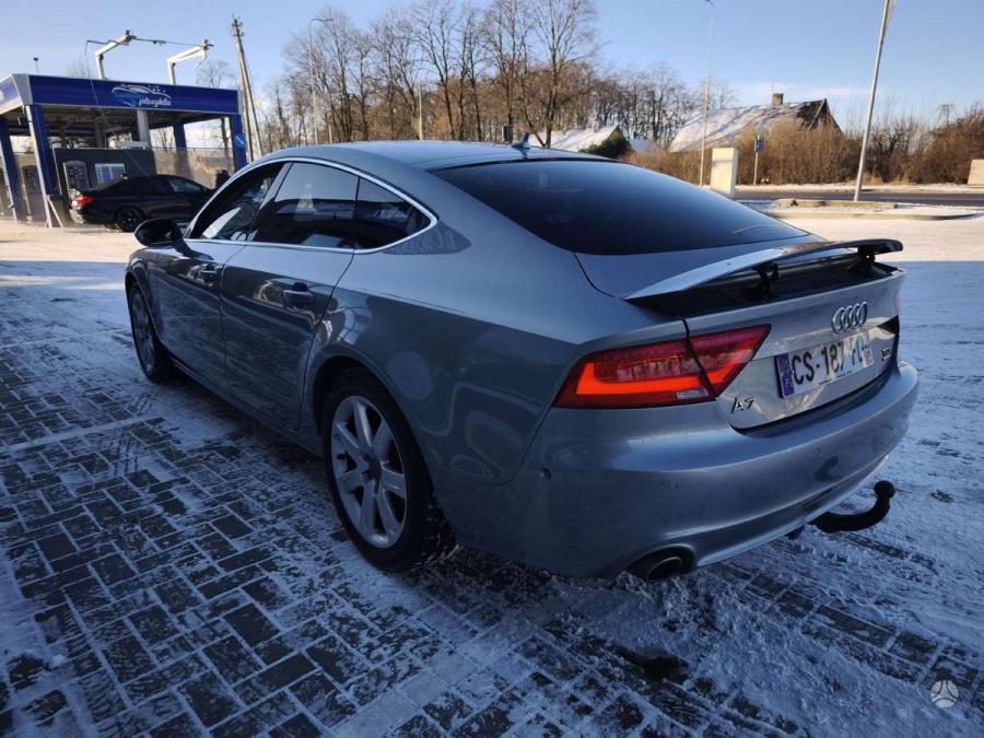 Pelēks Audi A7 Sportback 2013 Tauragė, ar dzinēja tilpumu 3.00 L un nobraukumu 272 tūkst. km par 11700 €, foto 4 vietnē AUTOMOTO.COM.LV