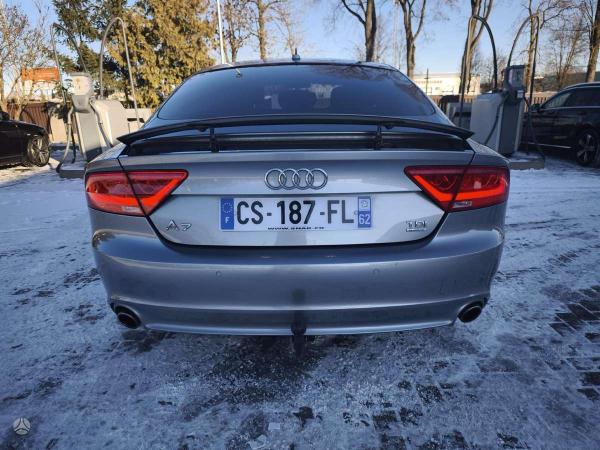 Pelēks Audi A7 Sportback 2013 Tauragė, ar dzinēja tilpumu 3.00 L un nobraukumu 272 tūkst. km par 11700 €, foto 9 vietnē AUTOMOTO.COM.LV