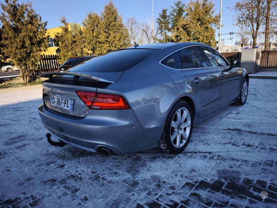 Pelēks Audi A7 Sportback 2013 Tauragė, ar dzinēja tilpumu 2.97 L un nobraukumu 270 tūkst. km par 10200 €, foto 3 vietnē AUTOMOTO.COM.LV