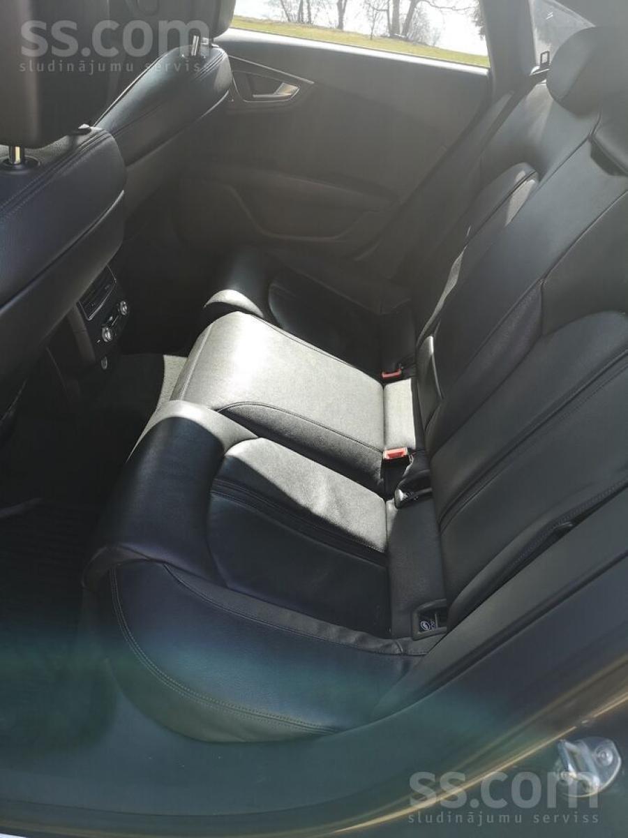 Pelēks Audi A7 Sportback 2013 Ogre, ar dzinēja tilpumu 3.00 L un nobraukumu 258 tūkst. km par 12000 €, foto 7 vietnē AUTOMOTO.COM.LV