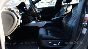 Grey Audi A7 Sportback 2013 in Tallinn, with an engine capacity of 3.00 L and mileage of 220 thousand km for 19000 €, photo 12 on AUTOMOTO.COM.LV