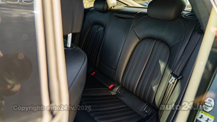 Grey Audi A7 Sportback 2013 in Tallinn, with an engine capacity of 3.00 L and mileage of 220 thousand km for 19000 €, photo 14 on AUTOMOTO.COM.LV