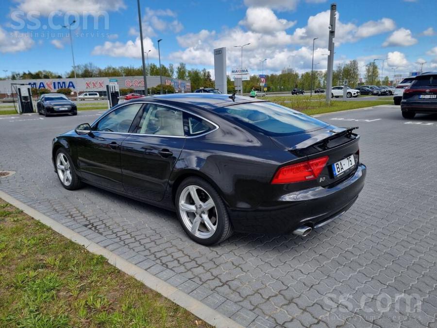 Grey Audi A7 Sportback 2014 in Riga, with an engine capacity of 3.00 L and mileage of 143 thousand km for 13499 €, photo 3 on AUTOMOTO.COM.LV
