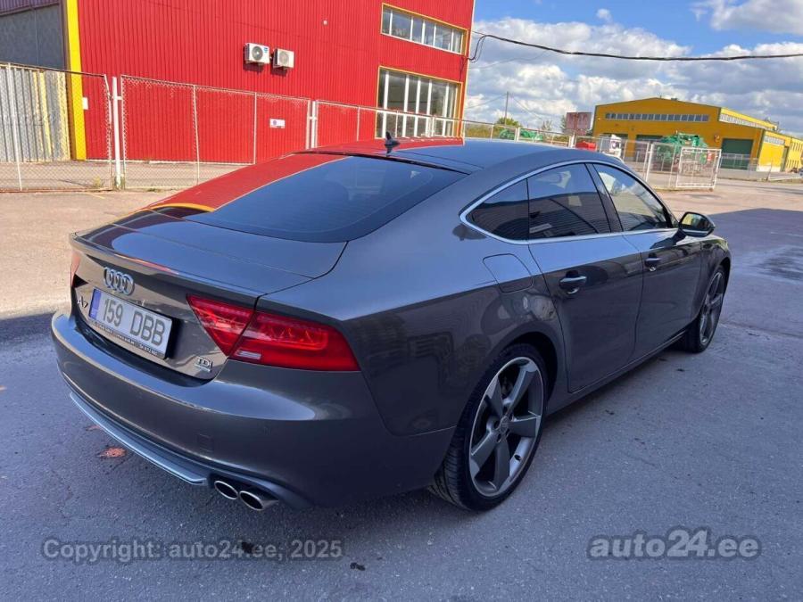 Pelēks Audi A7 Sportback 2014 Tallina, ar dzinēja tilpumu 3.00 L un nobraukumu 140 tūkst. km par 15000 €, foto 3 vietnē AUTOMOTO.COM.LV