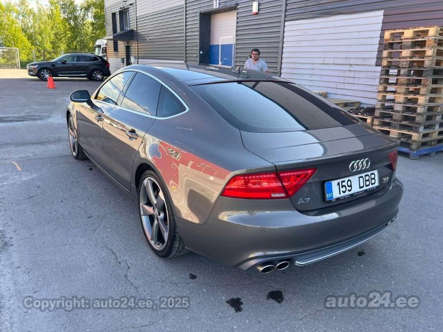 Pelēks Audi A7 Sportback 2014 Tallina, ar dzinēja tilpumu 3.00 L un nobraukumu 140 tūkst. km par 15000 €, foto 4 vietnē AUTOMOTO.COM.LV