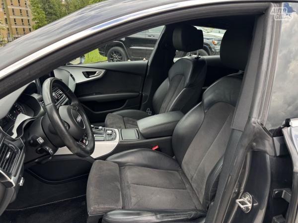 Grey Audi A7 Sportback 2014 in Vilnius, with an engine capacity of 3.00 L and mileage of 288 thousand km for 13500 €, photo 6 on AUTOMOTO.COM.LV