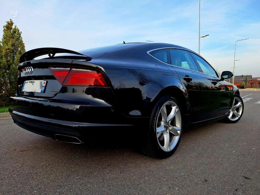 Grey Audi A7 Sportback 2015 in Klaipeda, with an engine capacity of 3.00 L and mileage of 215 thousand km for 16200 €, photo 3 on AUTOMOTO.COM.LV