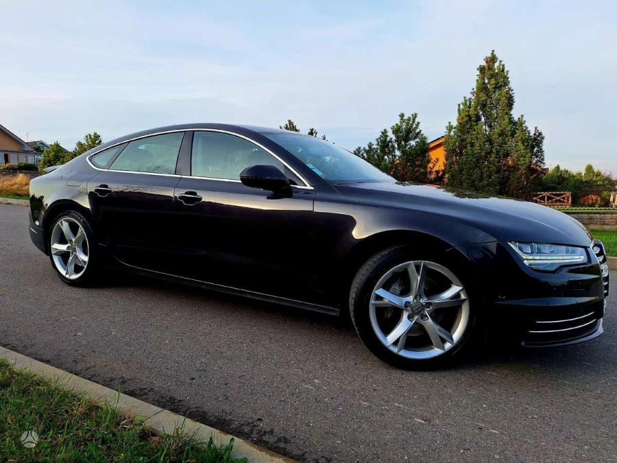 Grey Audi A7 Sportback 2015 in Klaipeda, with an engine capacity of 3.00 L and mileage of 215 thousand km for 16200 €, photo 5 on AUTOMOTO.COM.LV