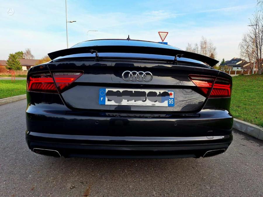 Grey Audi A7 Sportback 2015 in Klaipeda, with an engine capacity of 3.00 L and mileage of 215 thousand km for 16200 €, photo 12 on AUTOMOTO.COM.LV