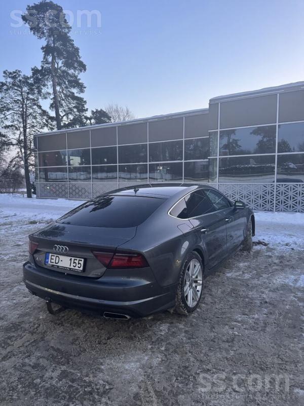 Grey Audi A7 Sportback 2015 in Ogre, with an engine capacity of 3.00 L and mileage of 249 thousand km for 17800 €, photo 3 on AUTOMOTO.COM.LV