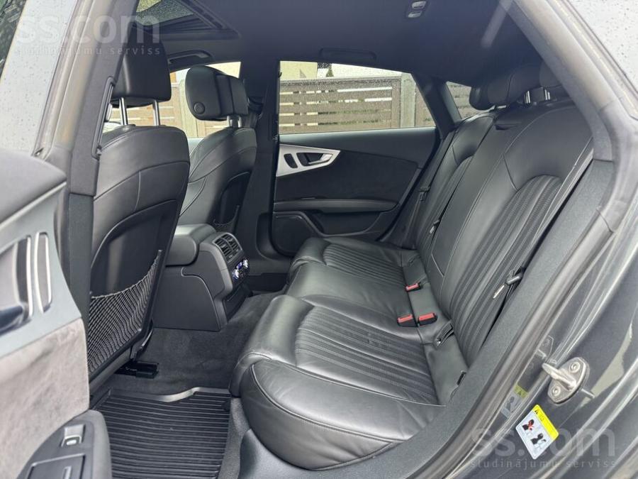 Pelēks Audi A7 Sportback 2015 Jelgava, ar dzinēja tilpumu 3.00 L un nobraukumu 195 tūkst. km par 19500 €, foto 11 vietnē AUTOMOTO.COM.LV
