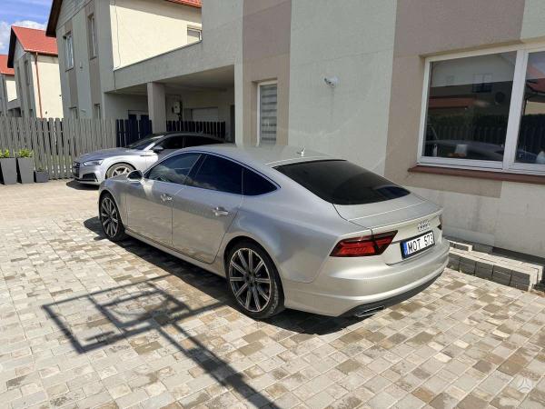 Grey Audi A7 Sportback 2015 in Vilnius, with an engine capacity of 2.97 L and mileage of 347 thousand km for 14500 €, photo 3 on AUTOMOTO.COM.LV
