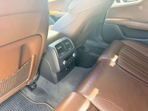 Grey Audi A7 Sportback 2015 in Vilnius, with an engine capacity of 2.97 L and mileage of 347 thousand km for 14500 €, photo 13 on AUTOMOTO.COM.LV
