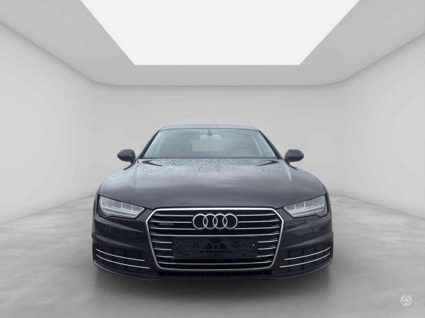 Grey Audi A7 Sportback 2015 in Kaunas, with an engine capacity of 3.00 L and mileage of 302 thousand km for 15990 €, photo 2 on AUTOMOTO.COM.LV