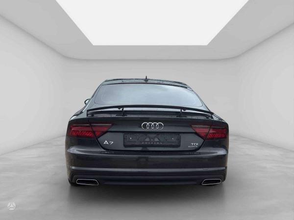 Grey Audi A7 Sportback 2015 in Kaunas, with an engine capacity of 3.00 L and mileage of 302 thousand km for 15990 €, photo 5 on AUTOMOTO.COM.LV