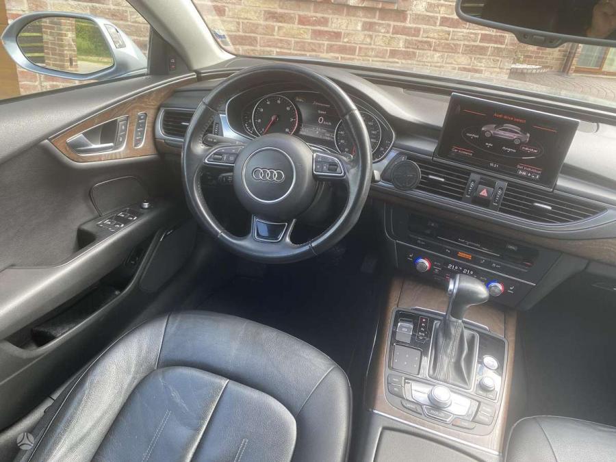 Pelēks Audi A7 Sportback 2015 Kauņa, ar dzinēja tilpumu 3.00 L un nobraukumu 174 tūkst. km par 14900 €, foto 9 vietnē AUTOMOTO.COM.LV