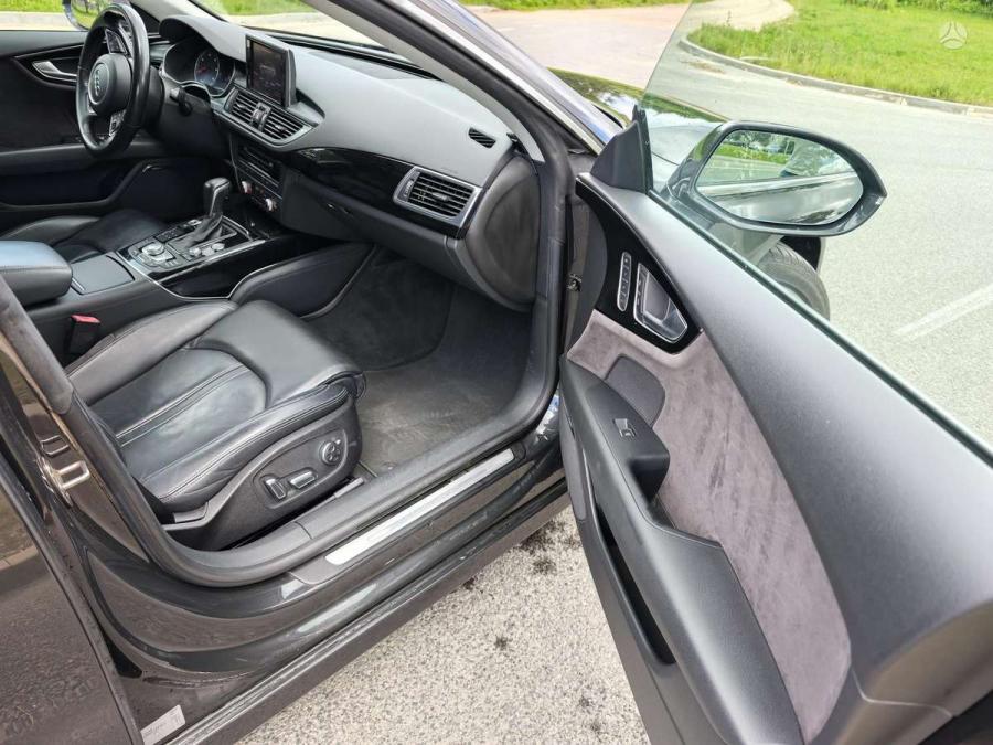 Pelēks Audi A7 Sportback 2016 Tauragė, ar dzinēja tilpumu 3.00 L un nobraukumu 223 tūkst. km par 13300 €, foto 10 vietnē AUTOMOTO.COM.LV