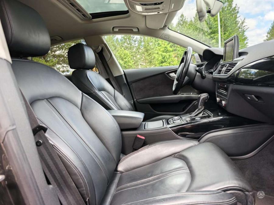 Pelēks Audi A7 Sportback 2016 Tauragė, ar dzinēja tilpumu 3.00 L un nobraukumu 223 tūkst. km par 13300 €, foto 12 vietnē AUTOMOTO.COM.LV