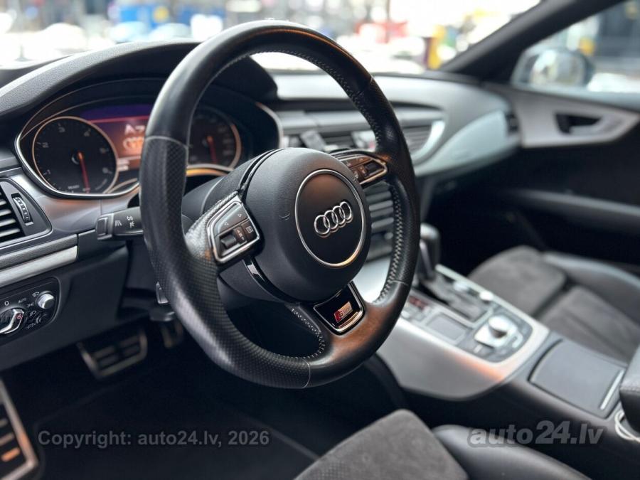 Pelēks Audi A7 Sportback 2016 Tallina, ar dzinēja tilpumu 3.00 L un nobraukumu 302 tūkst. km par 22000 €, foto 10 vietnē AUTOMOTO.COM.LV