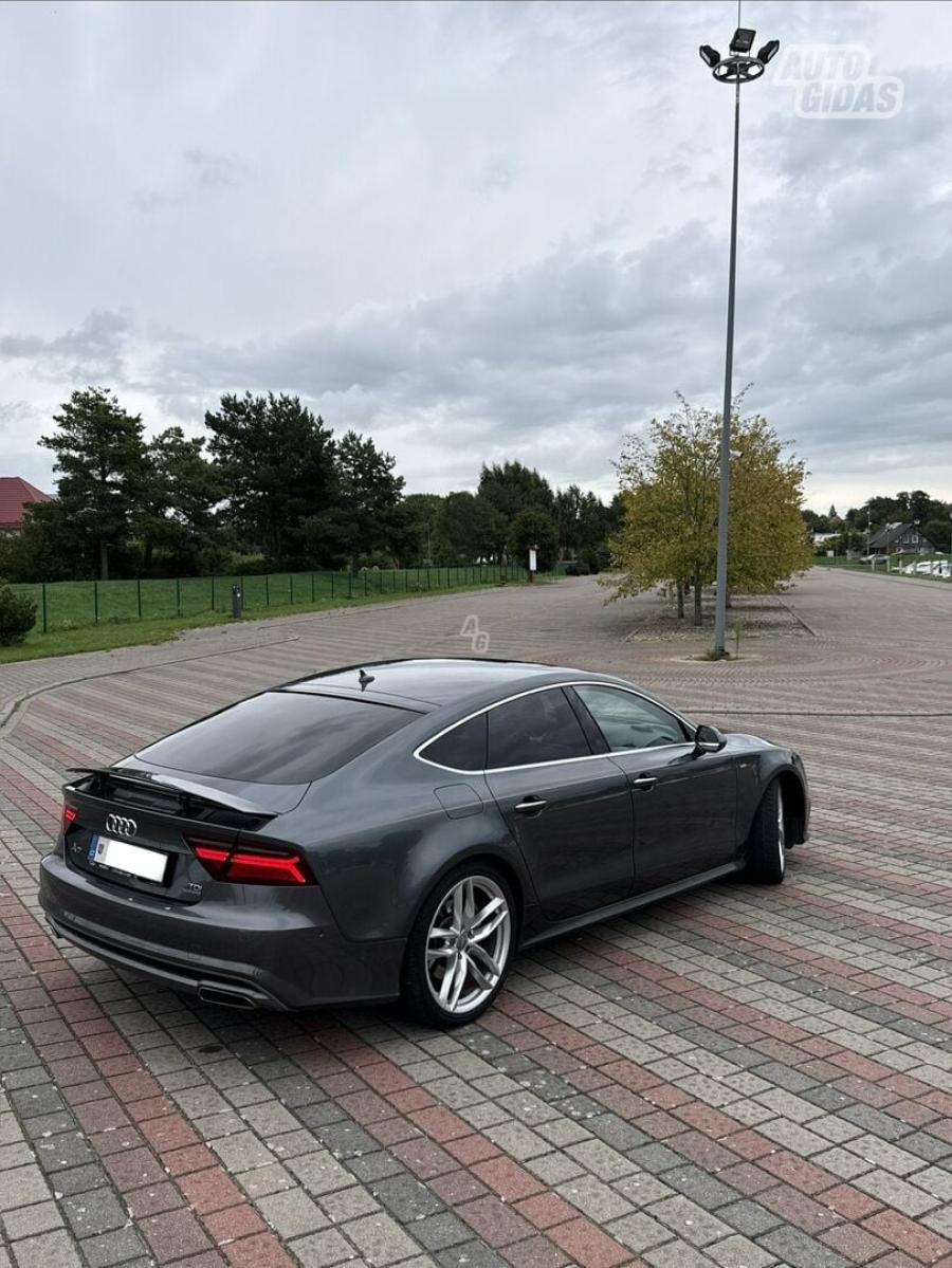Grey Audi A7 Sportback 2016 in Klaipeda, with an engine capacity of 3.00 L and mileage of 210 thousand km for 22000 €, photo 3 on AUTOMOTO.COM.LV