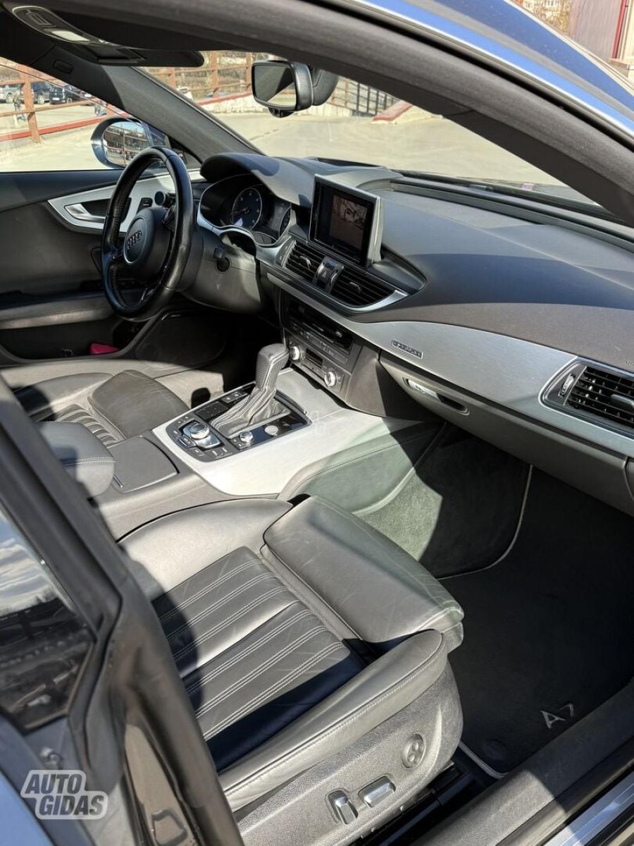 Grey Audi A7 Sportback 2016 in Klaipeda, with an engine capacity of 3.00 L and mileage of 210 thousand km for 22000 €, photo 13 on AUTOMOTO.COM.LV