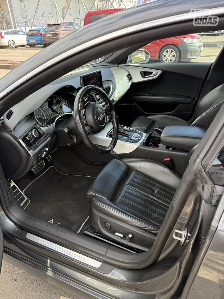 Grey Audi A7 Sportback 2016 in Klaipeda, with an engine capacity of 3.00 L and mileage of 210 thousand km for 22000 €, photo 15 on AUTOMOTO.COM.LV