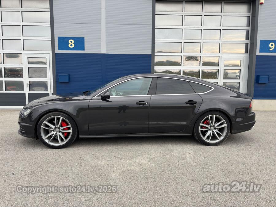 Grey Audi A7 Sportback 2016 in Tallinn, with an engine capacity of 3.00 L and mileage of 238 thousand km for 21990 €, photo 3 on AUTOMOTO.COM.LV