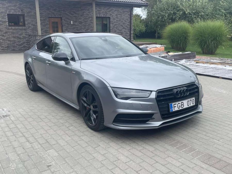 Grey Audi A7 Sportback 2017 in Kedainiai, with an engine capacity of 3.00 L and mileage of 156 thousand km for 20000 €, photo 3 on AUTOMOTO.COM.LV