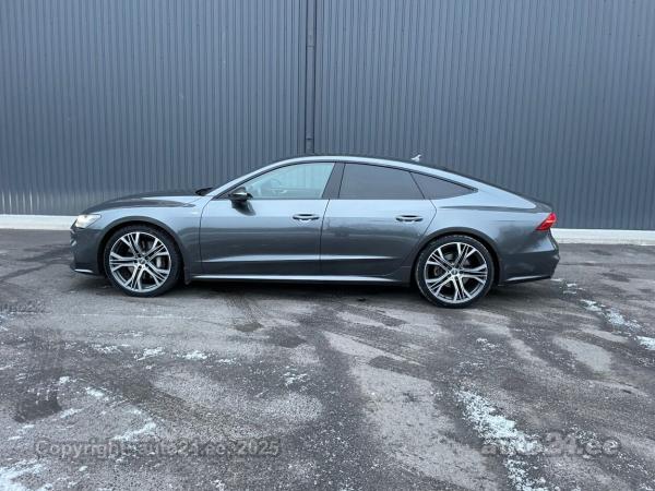 Pelēks Audi A7 Sportback 2018 Tallina, ar dzinēja tilpumu 3.00 L un nobraukumu 0 tūkst. km par 33900 €, foto 3 vietnē AUTOMOTO.COM.LV